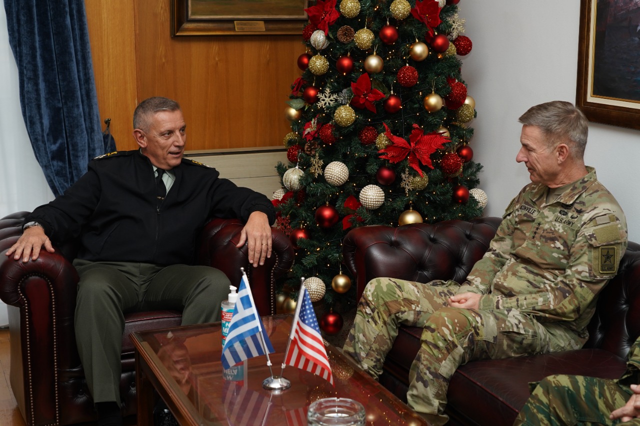 Συνάντηση του Αρχηγού ΓΕΕΘΑ με τον Αρχηγό Χερσαίων Δυνάμεων των ΗΠΑ